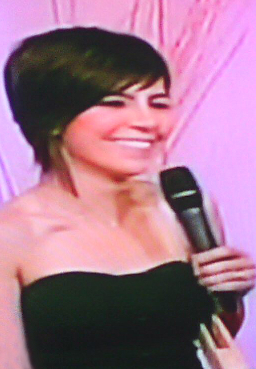 La Columnaria Blog El Nuevo Look De Karla Panini
